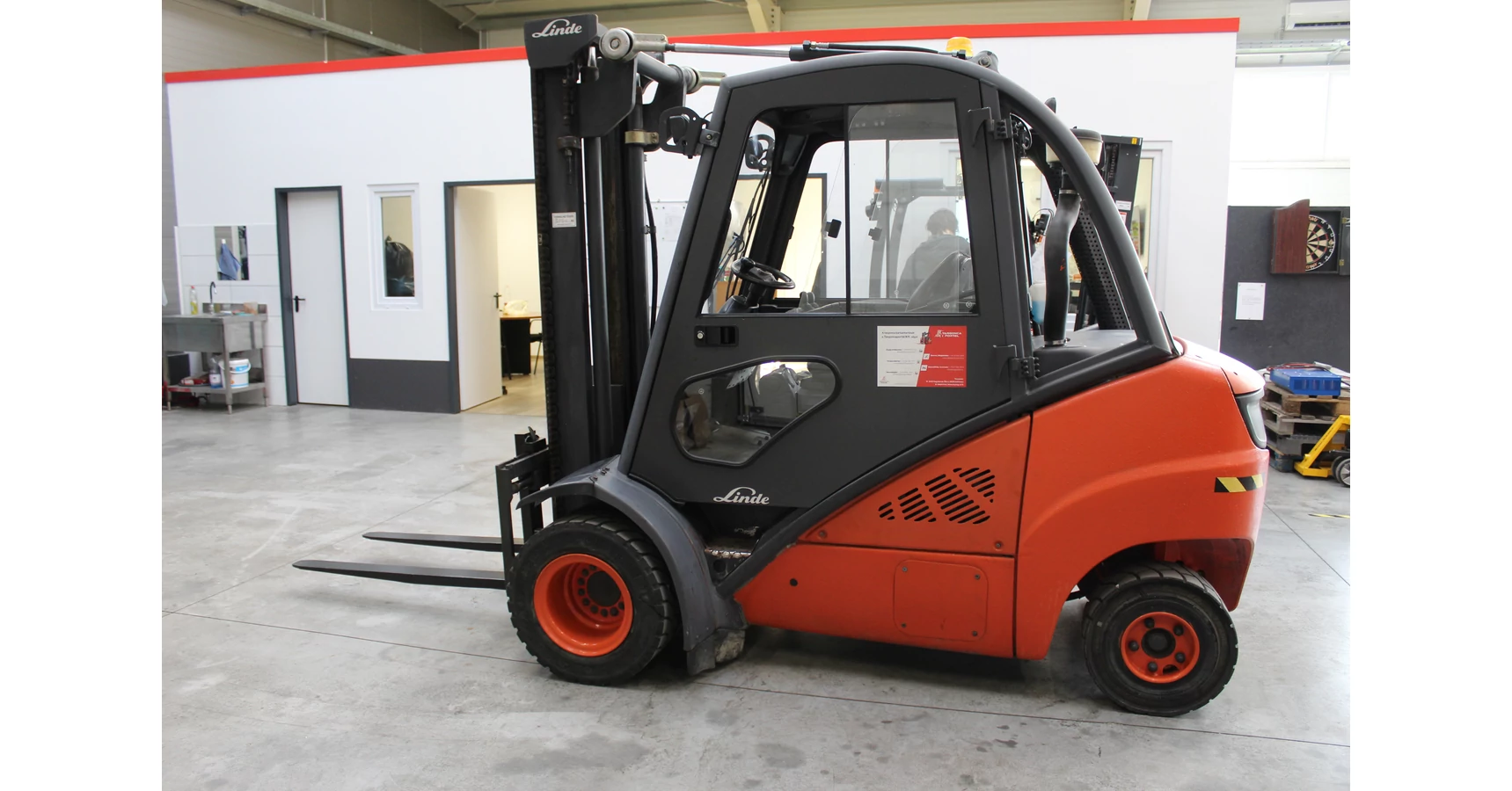 Linde H30D-02 diesel targonca - LINDE - targoncabérlés ...